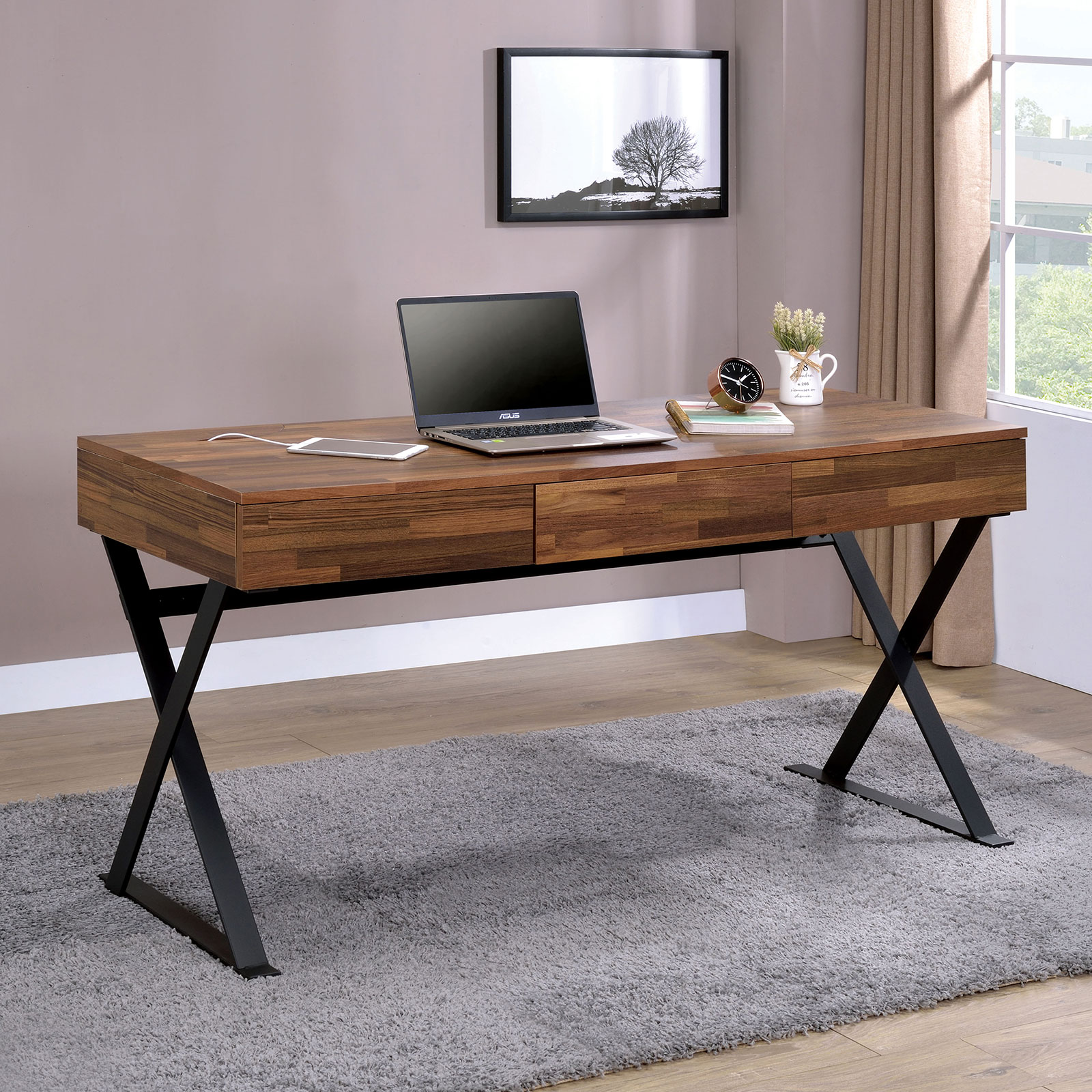 liquidationspots.com: Writing Desk