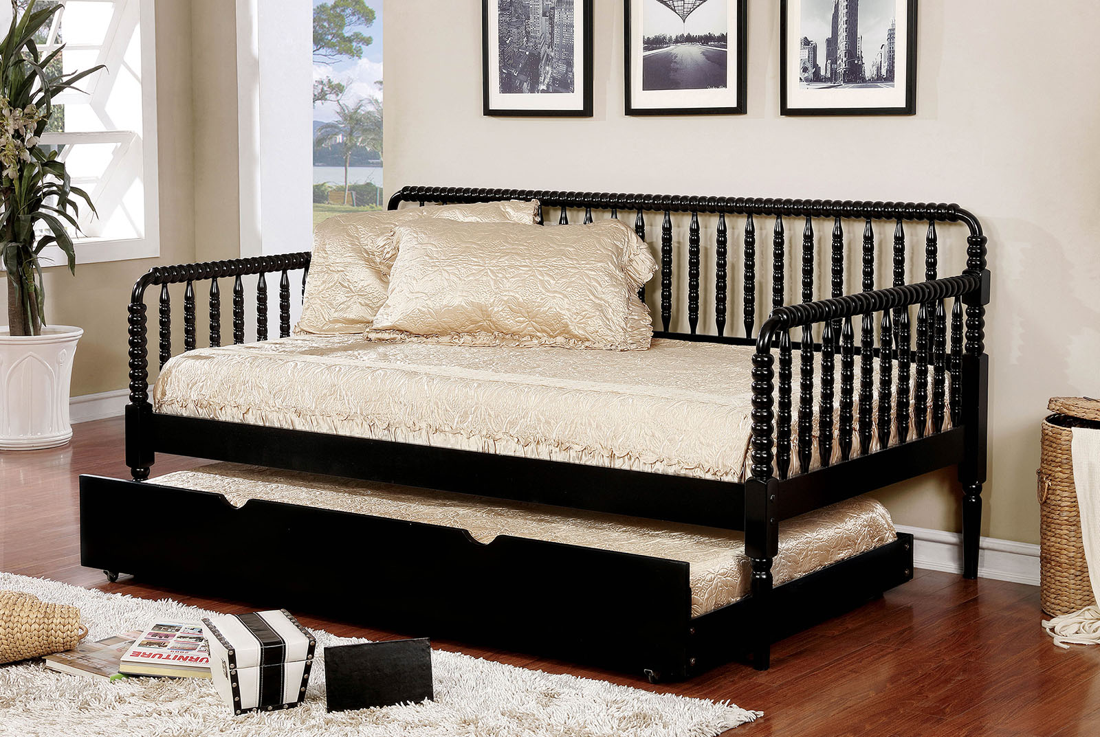 liquidationspots.com: Twin Daybed, Black