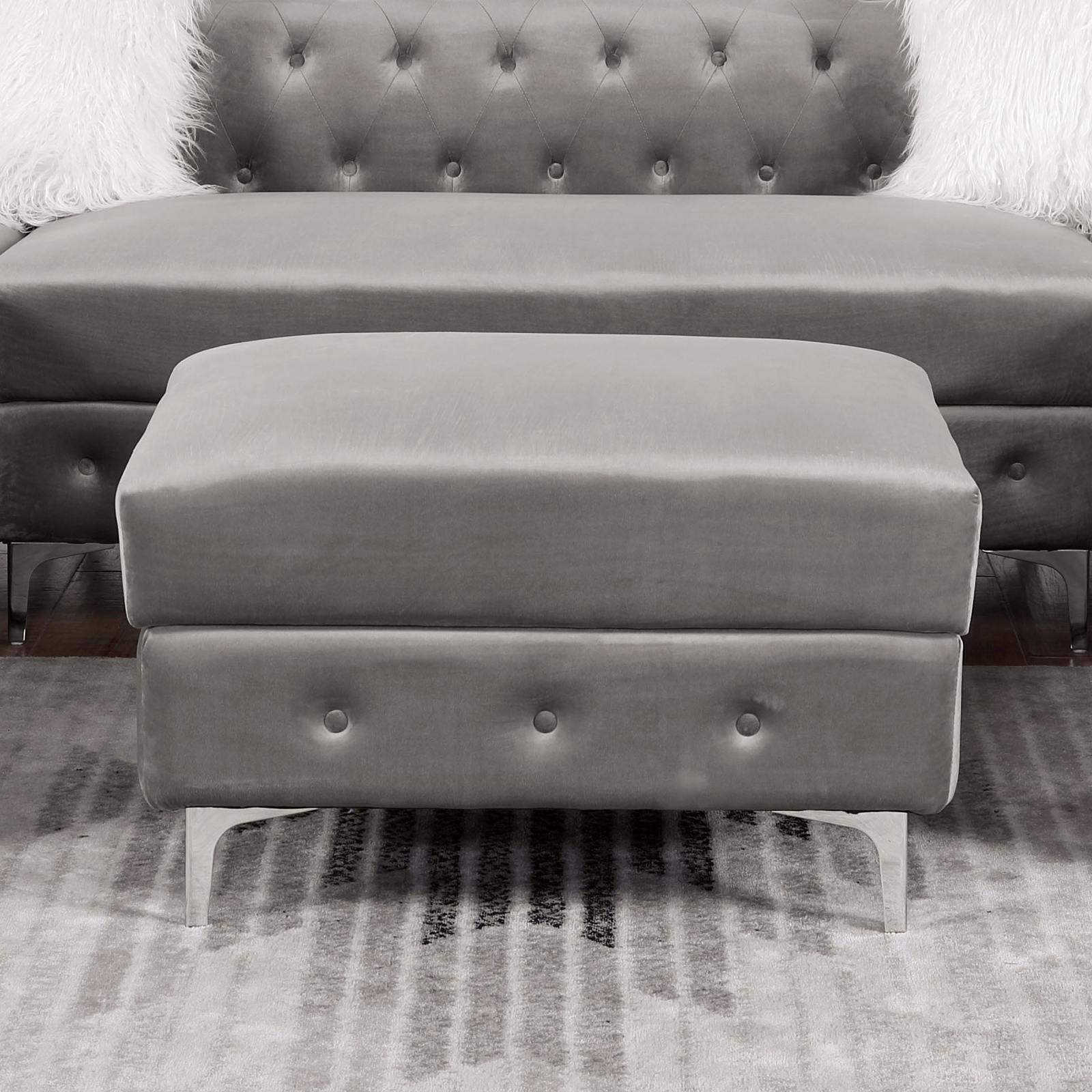 liquidationspots.com: Ottoman, Gray