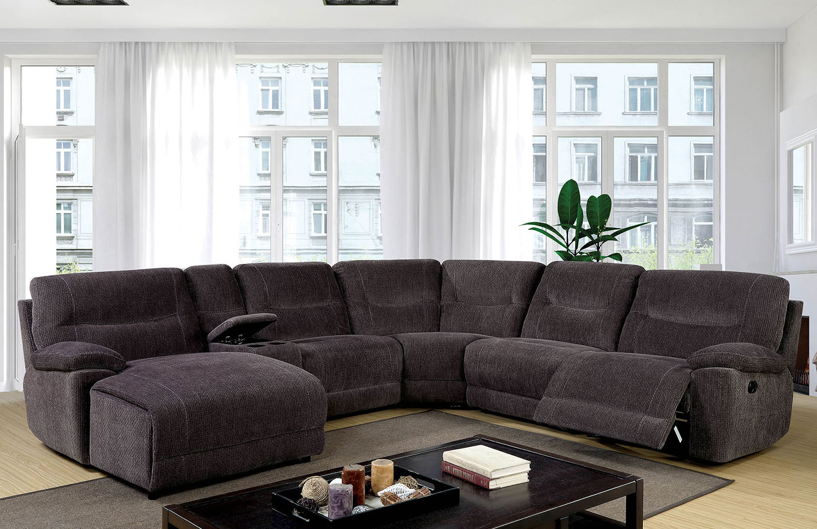 liquidationspots.com: Sectional w/ Console