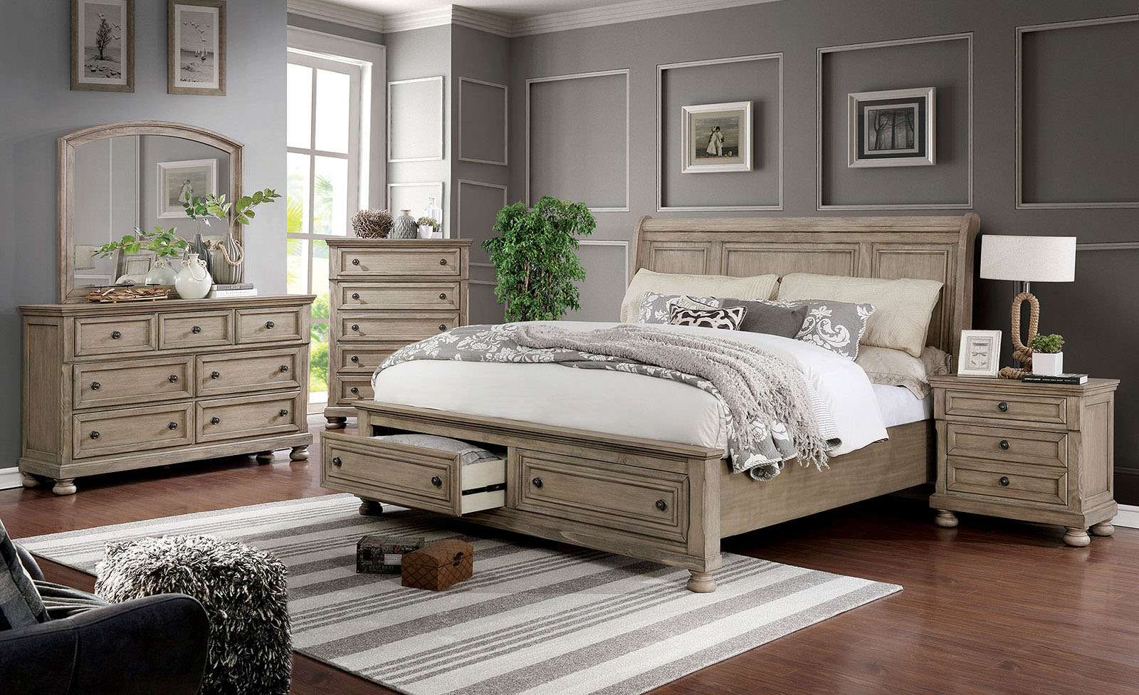 liquidationspots.com: 5 Pc. Queen Bedroom Set w/ Chest